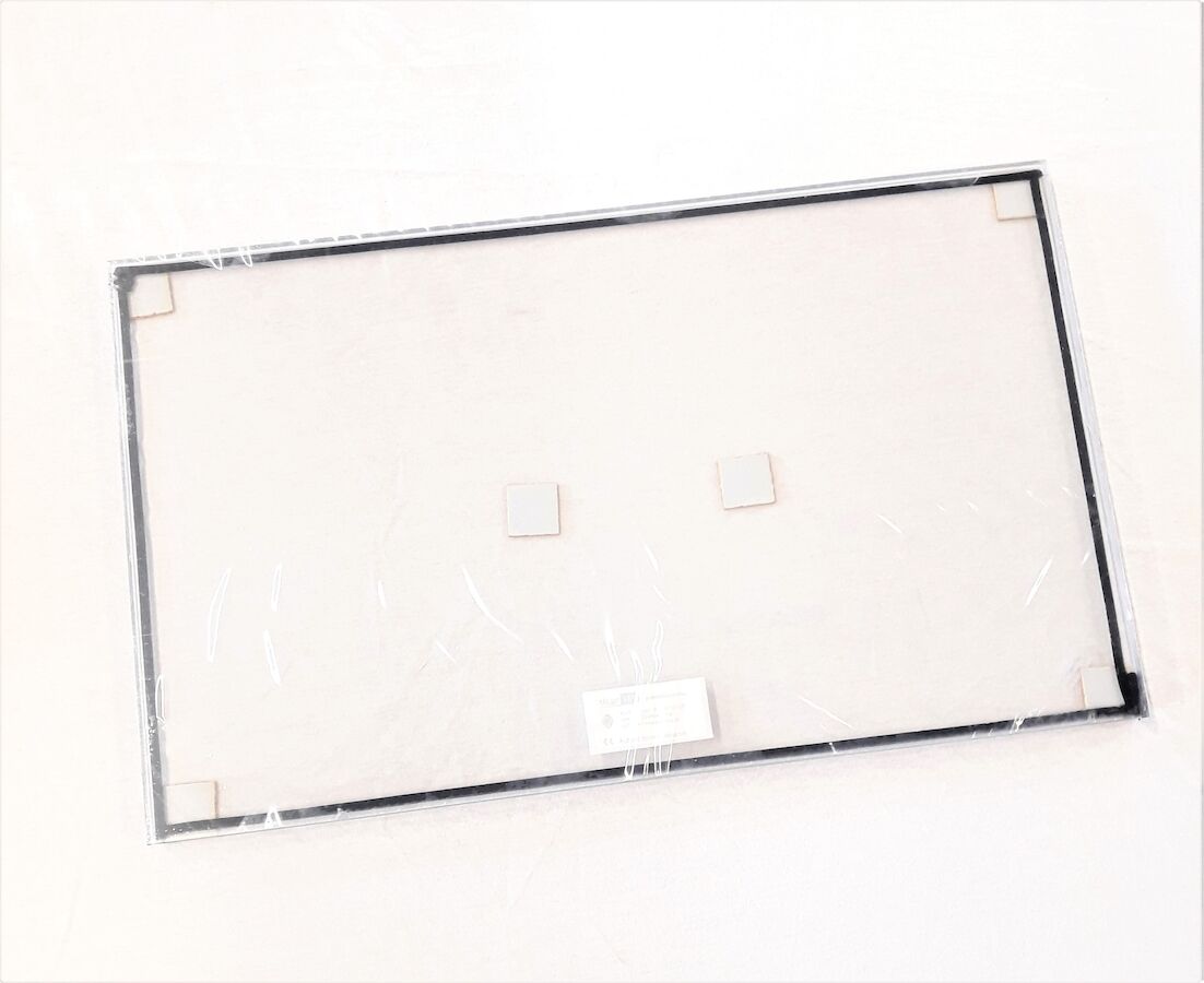 Safety window right side